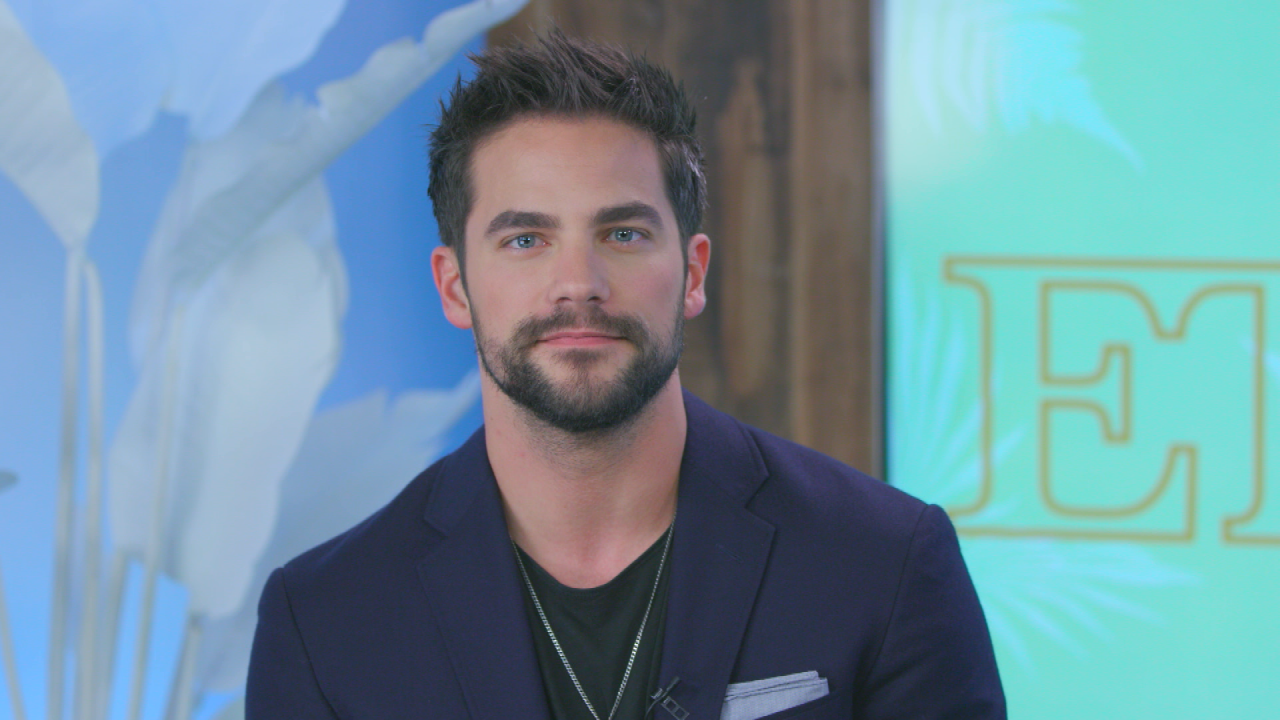 Brant Daugherty Pretty Little Liars Character
