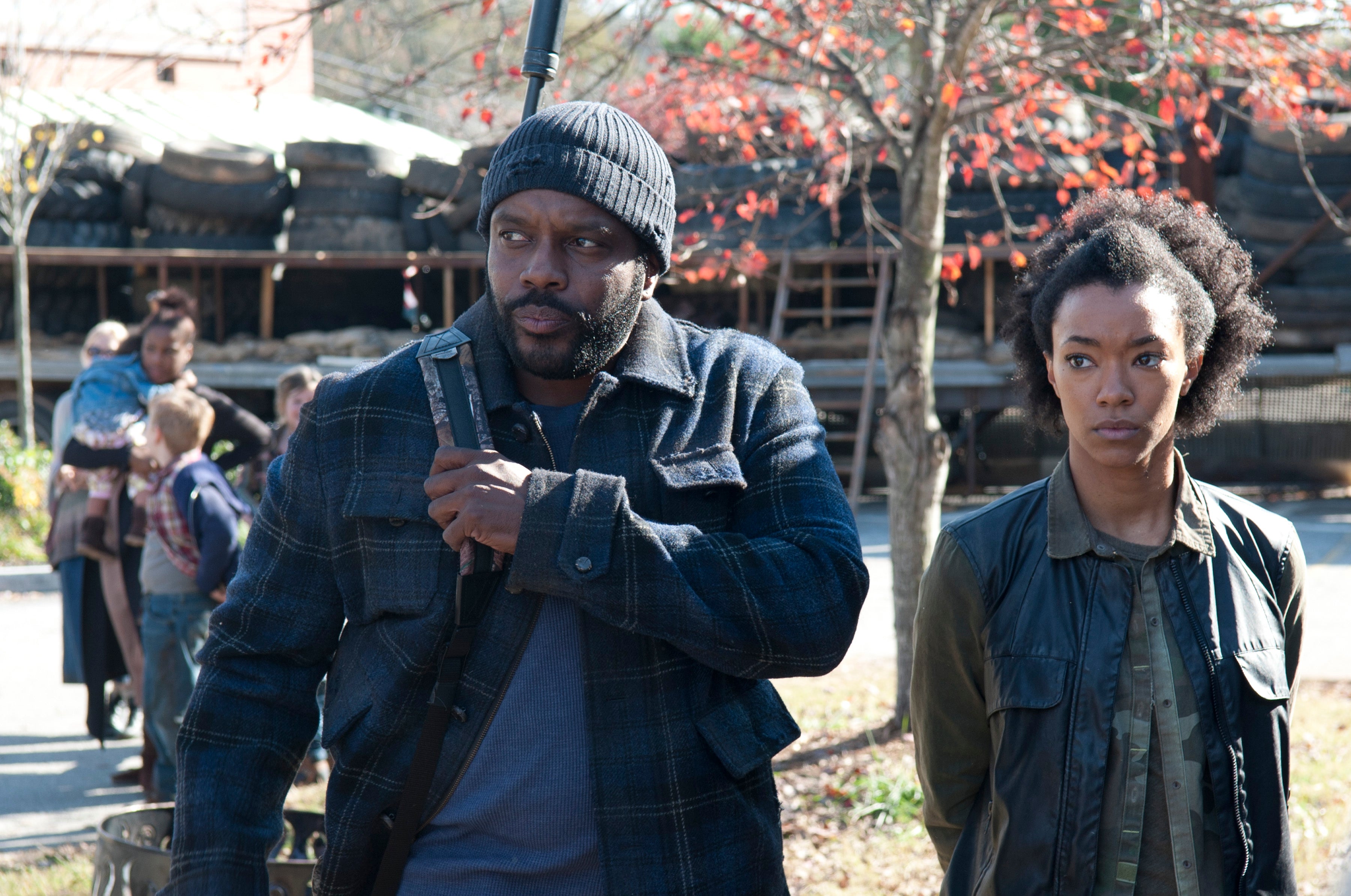 Exclusive 'Walking Dead' Finale Preview | Entertainment Tonight