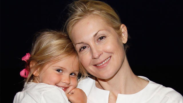 Kelly Rutherford And Her Children
