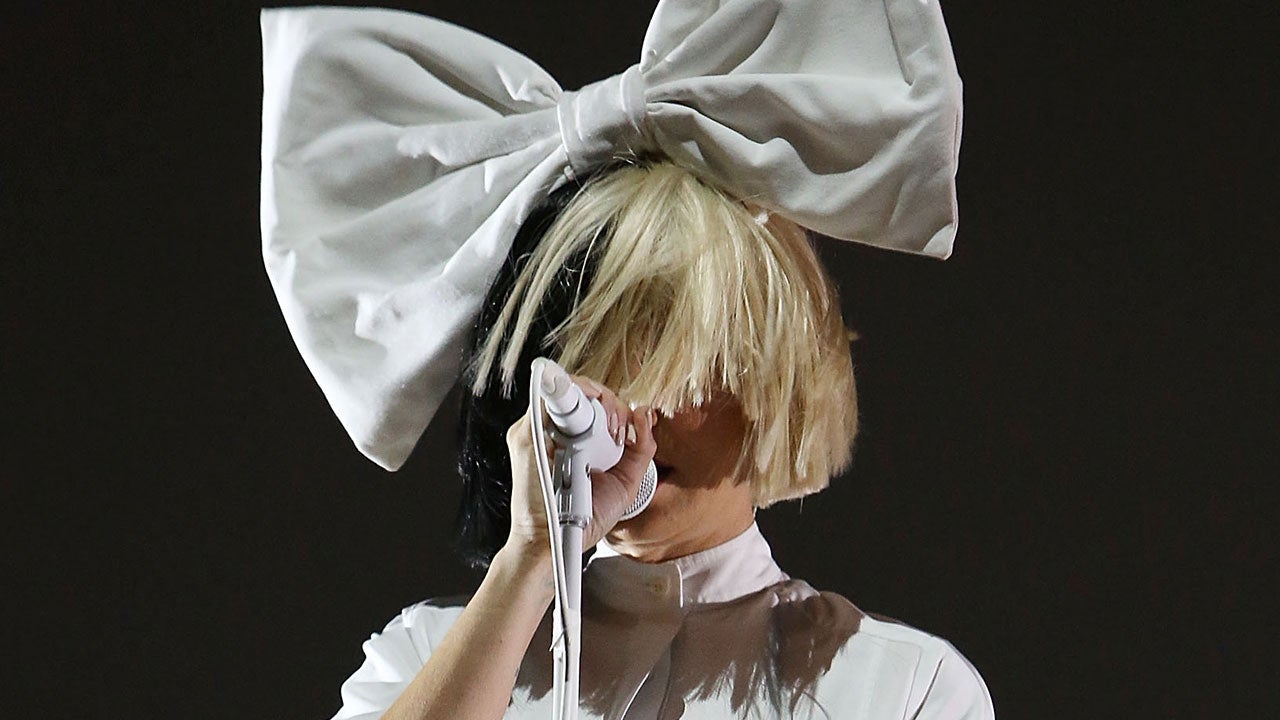 Singer Ellen Chandelier Show Sia Degenirous