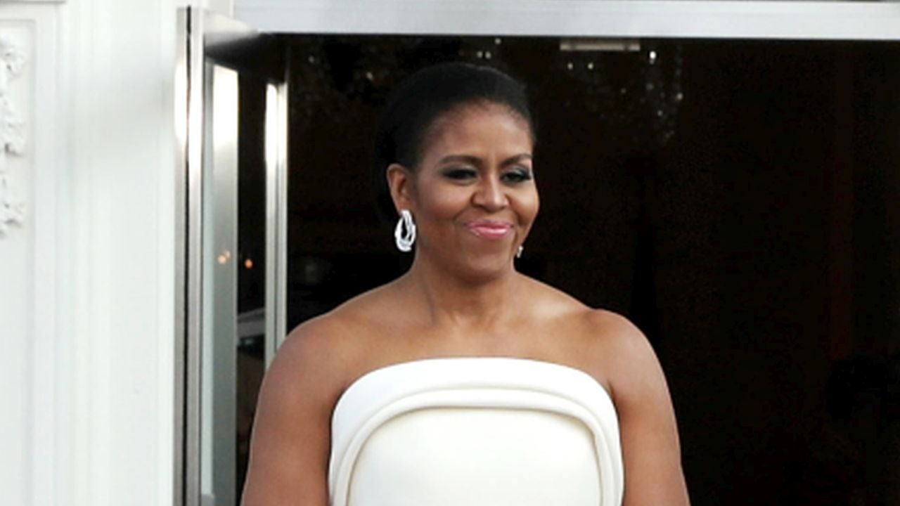 Michelle Obama Shoulders