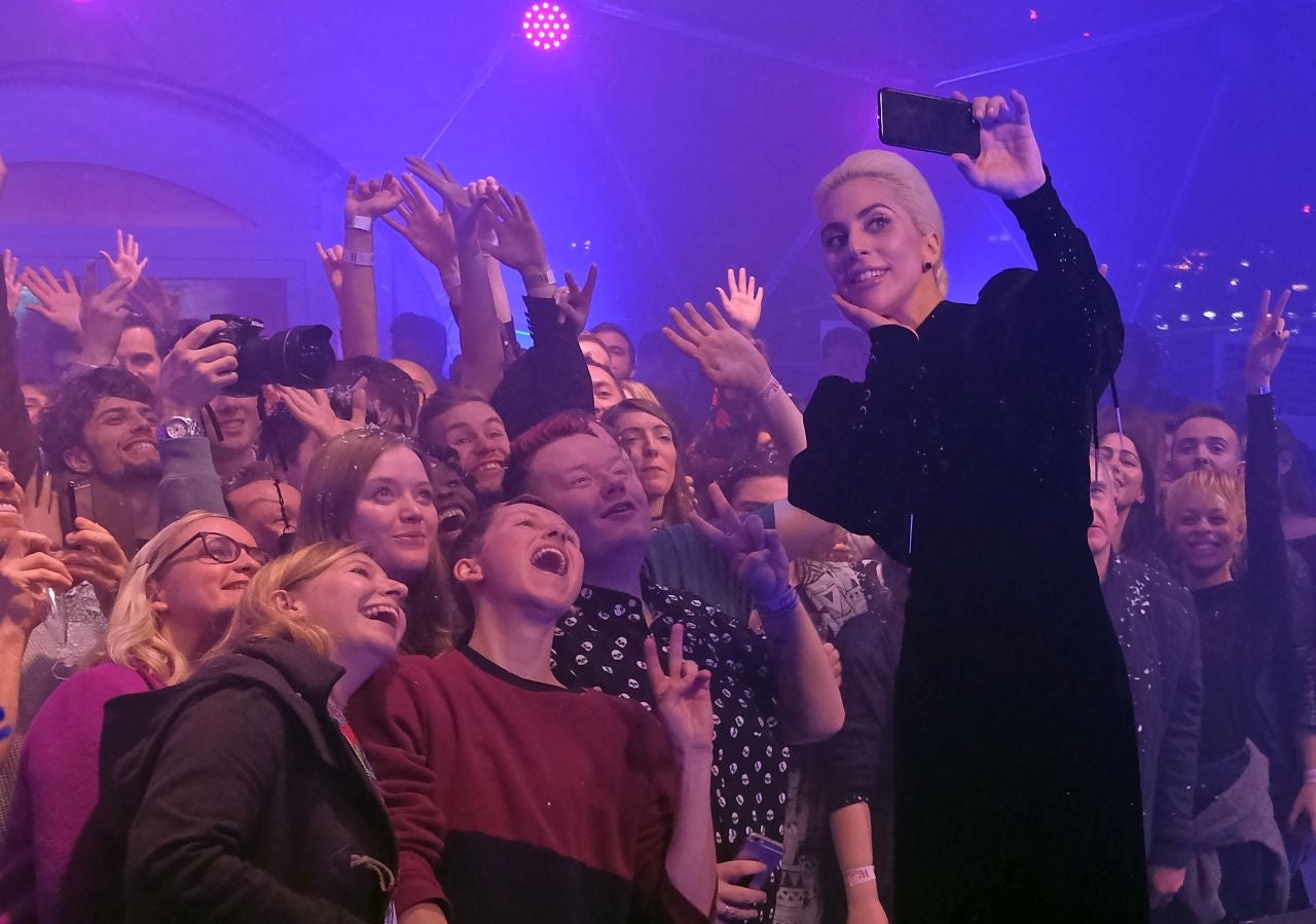 Lady Gaga Surprises Fans With London Show, Explains How She Plans to ...