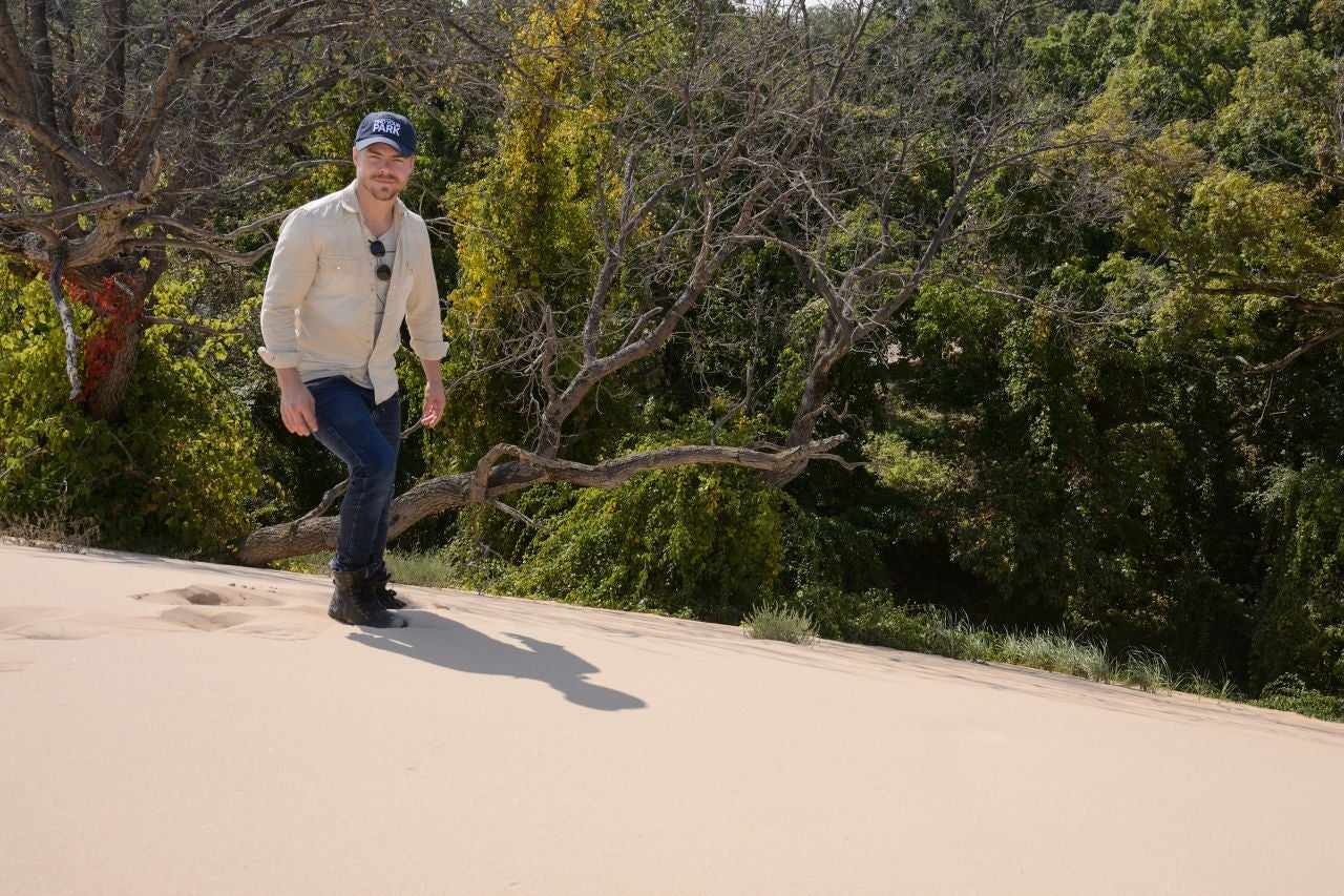 A Day in the Park With Derek Hough: His Fears, Passions and the ...