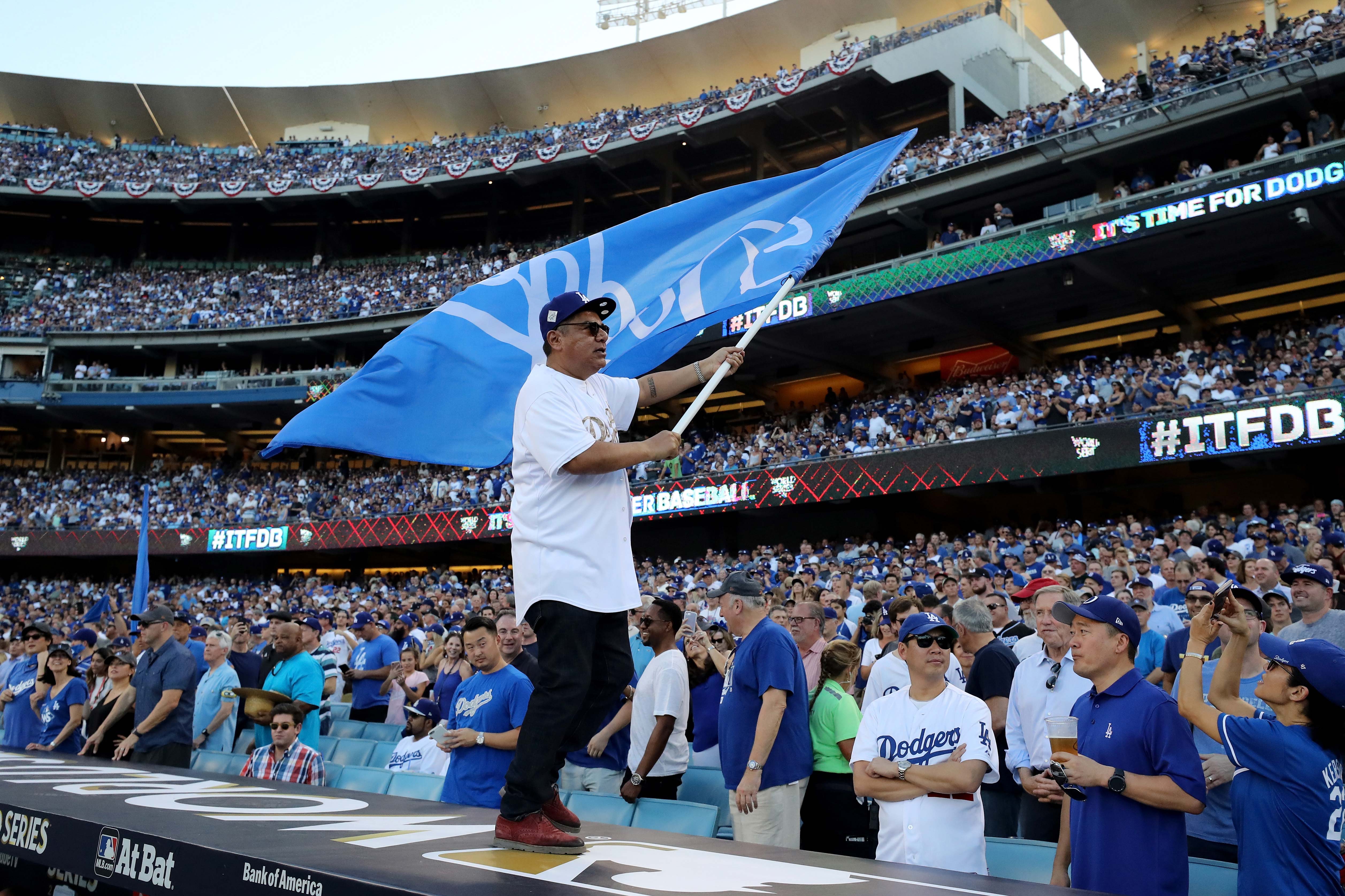 Celebs and Sports Legends Turn Out to Support the Los Angeles Dodgers ...