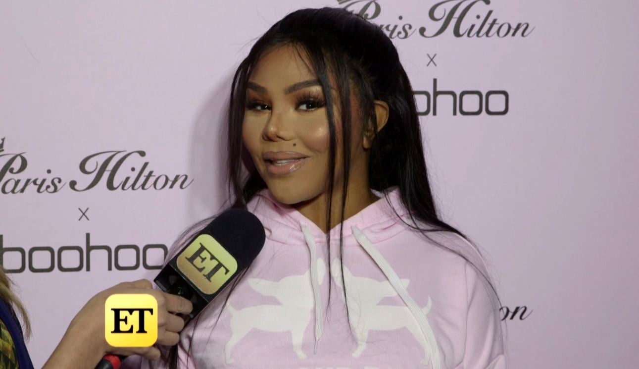 Nicki Minaj Lil Kim Copy Lil Kim Says She Wants To Do A Verzuz Battle