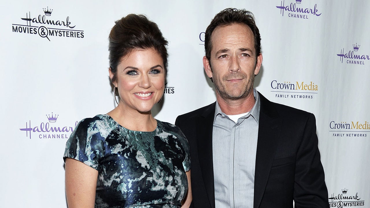 Tiffani Thiessen And Brady Smith Wedding