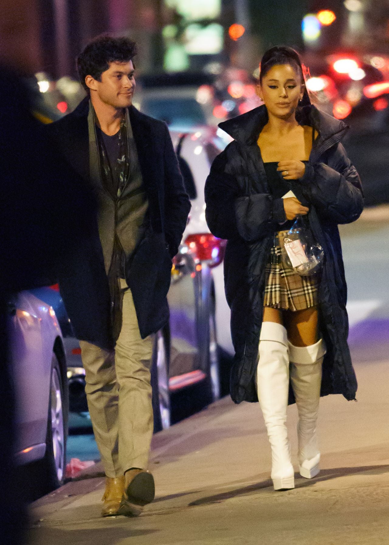 Ariana Grande And Graham Phillips