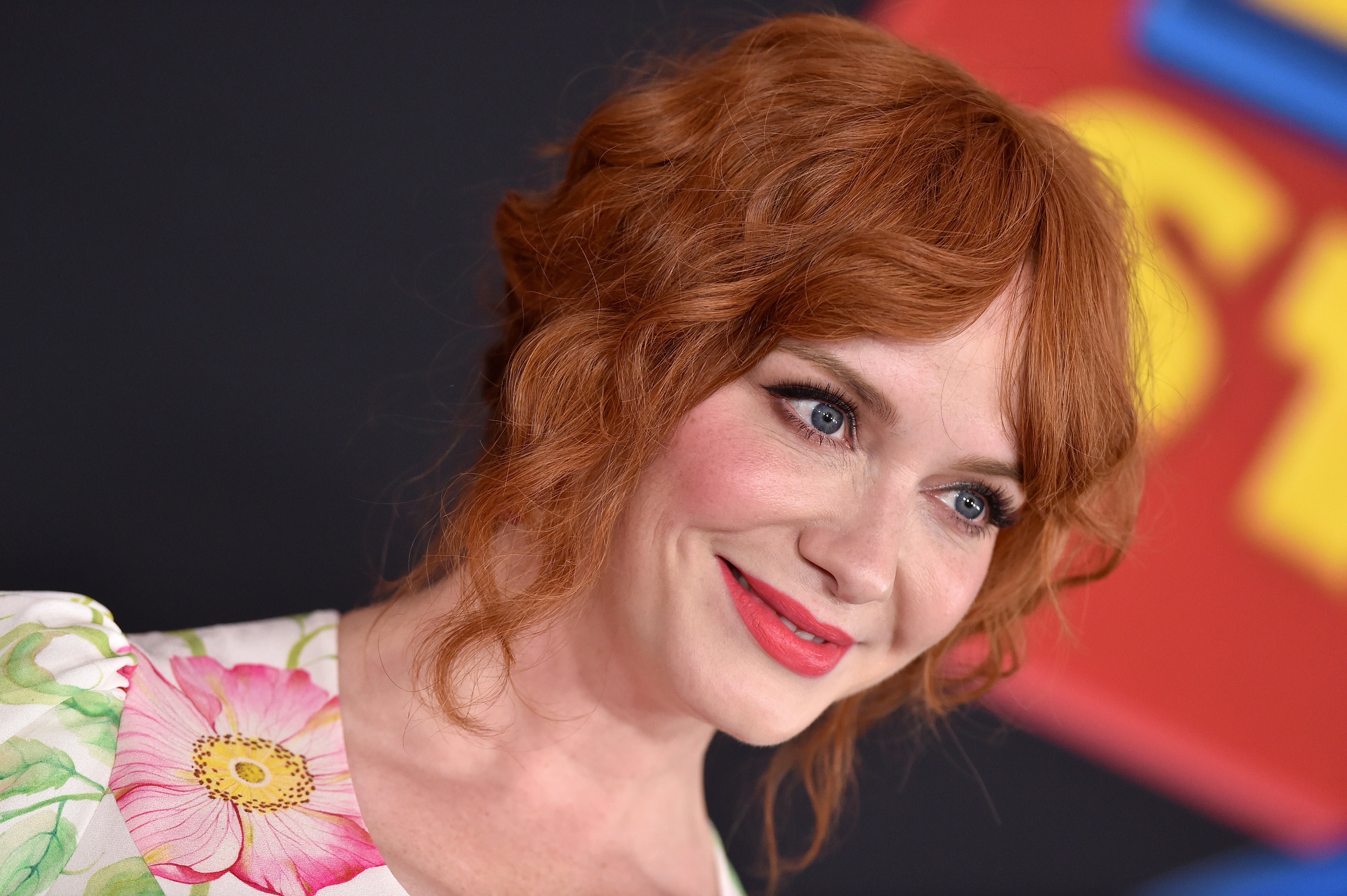 Christina Hendricks's Instagram, Twitter & Facebook on IDCrawl