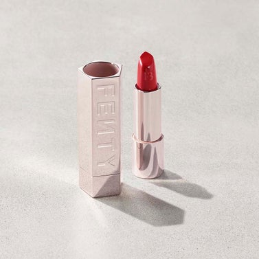 Fenty Beauty's New Icon Lipstick Is Inspired by Rihanna's Cupid's Bow ...