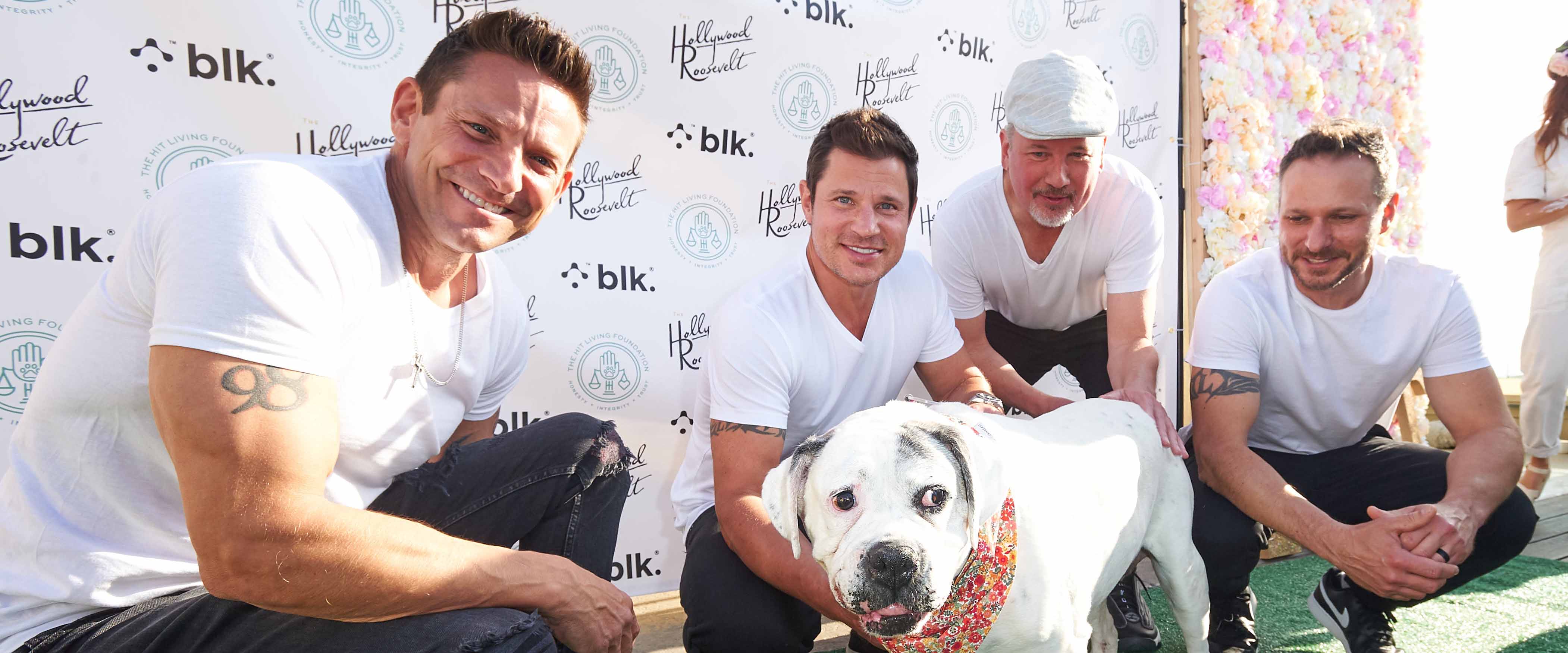 Paws Up! Celebs Show Off Their Precious Pets | Entertainment Tonight