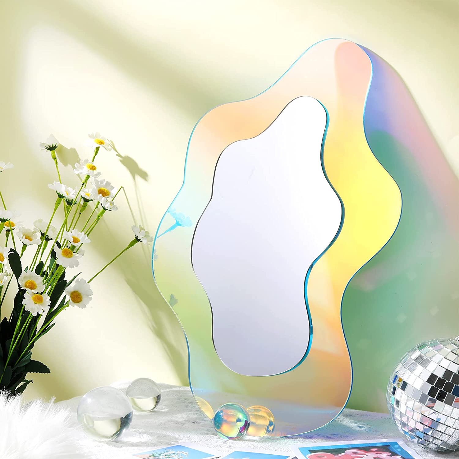 Wavy Mirrors Are One of This Year's Biggest Home Décor Trends: Here's ...