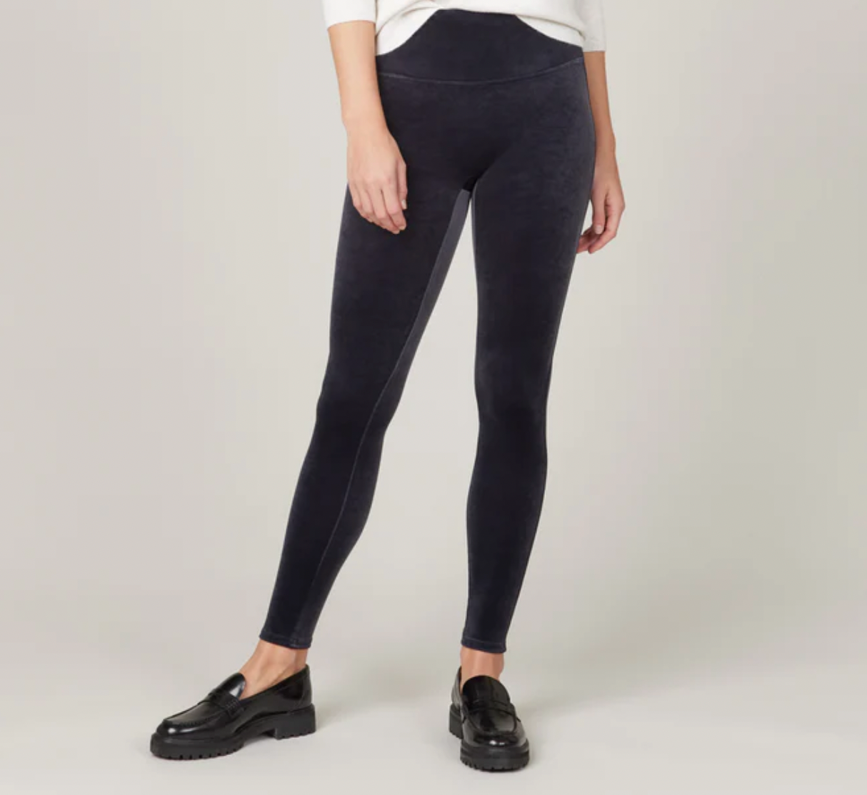 Spanx's Fan-Favorite Velvet Leggings Are Back in New Colors—Plus More ...