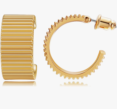 Hailey Bieber's Coachella Outfit Included a Nod to Justin and These ...