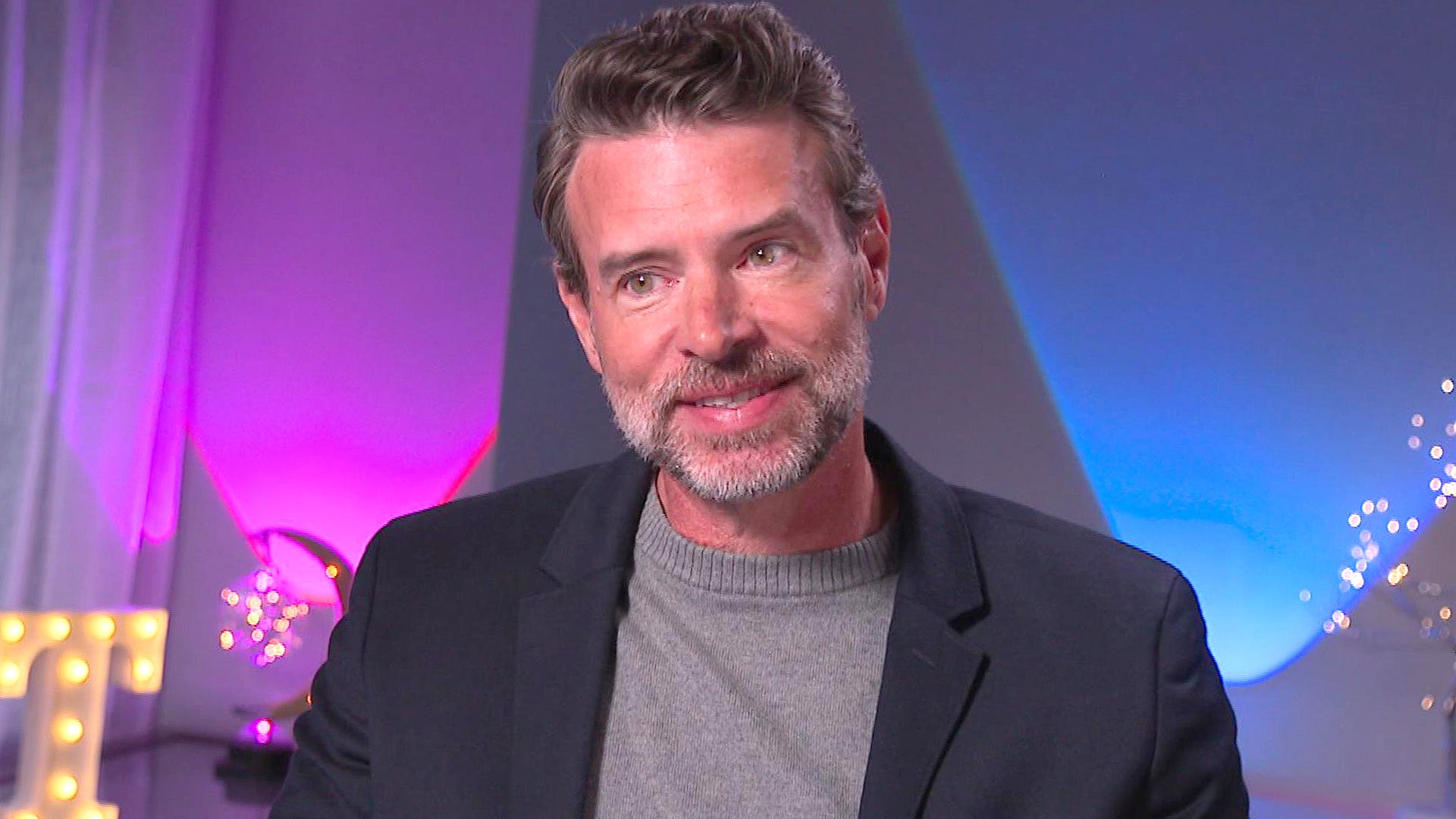 Jennifer Crystal Foley And Scott Foley Replying To @snoopsleuth