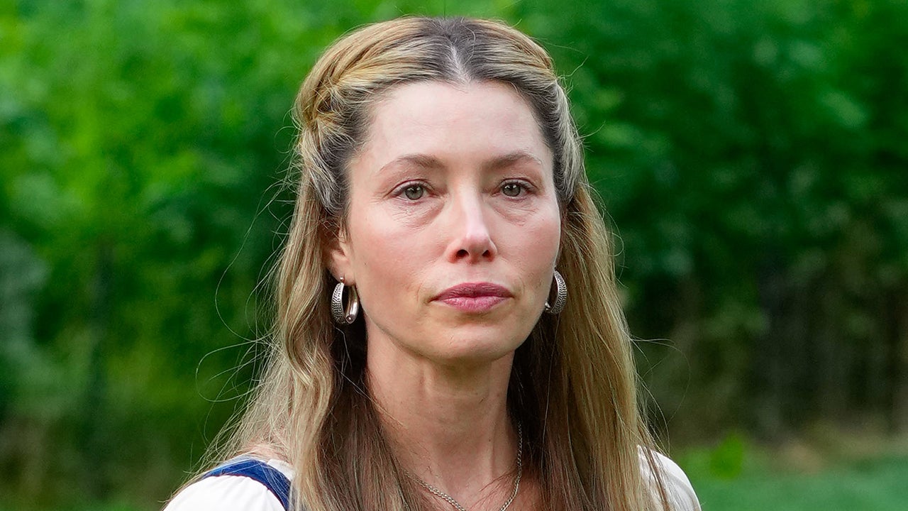 Jessica Biel Spotted Shooting Scenes For Her Latest Movie Jessica Biel