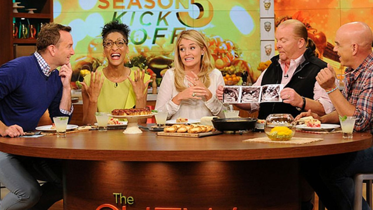 'The Chew' Host Daphne Oz Announces Pregnancy | Entertainment Tonight