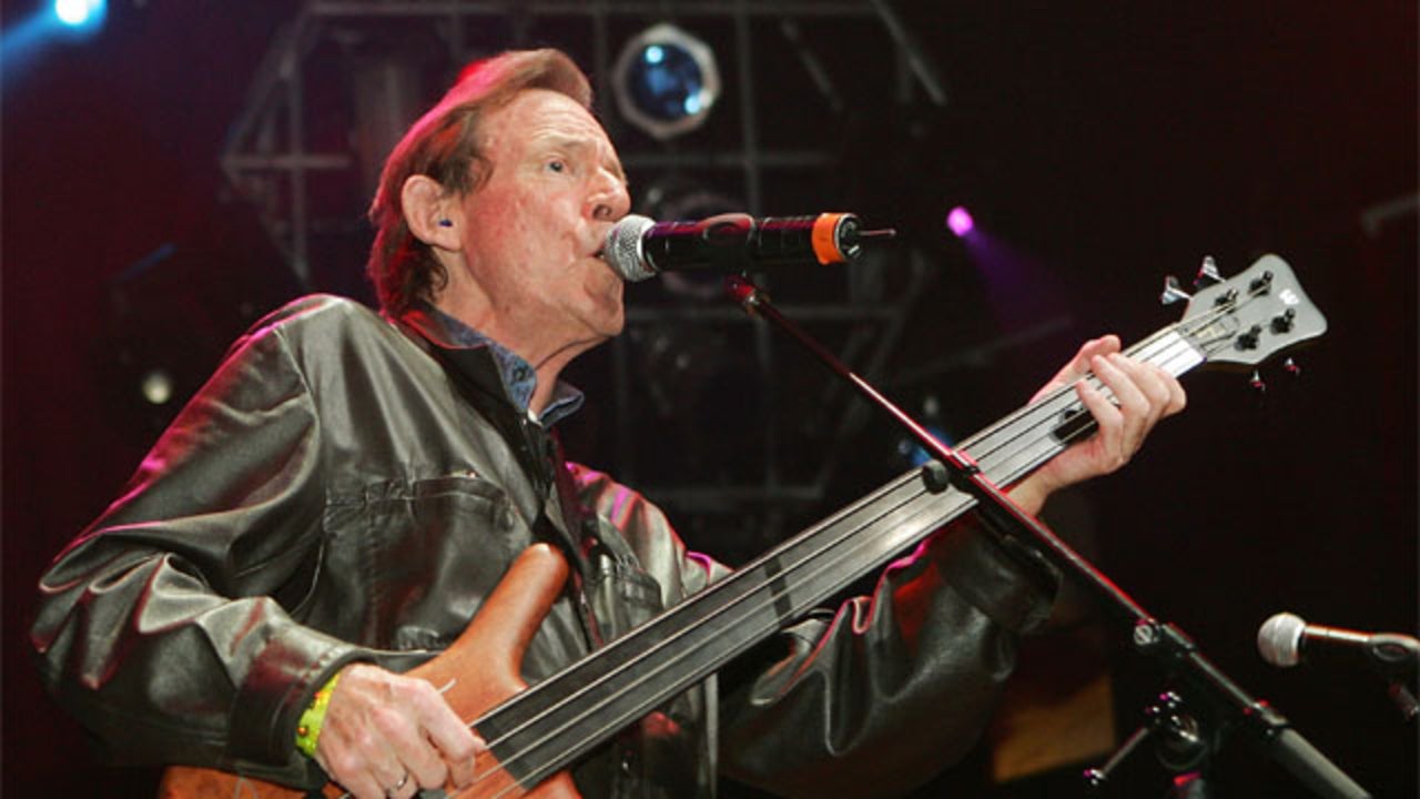 Cream Bassist Jack Bruce Dies | Entertainment Tonight