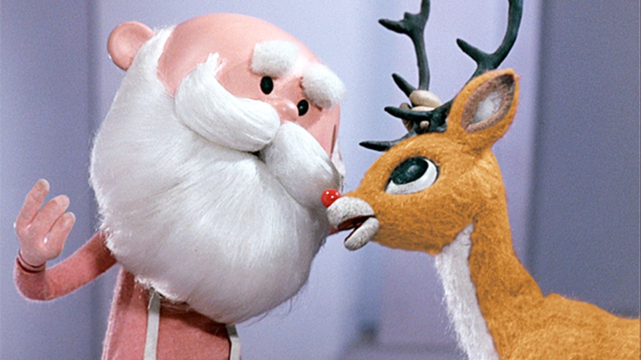 11 Christmas Activities It's Still Too Early For | Entertainment Tonight