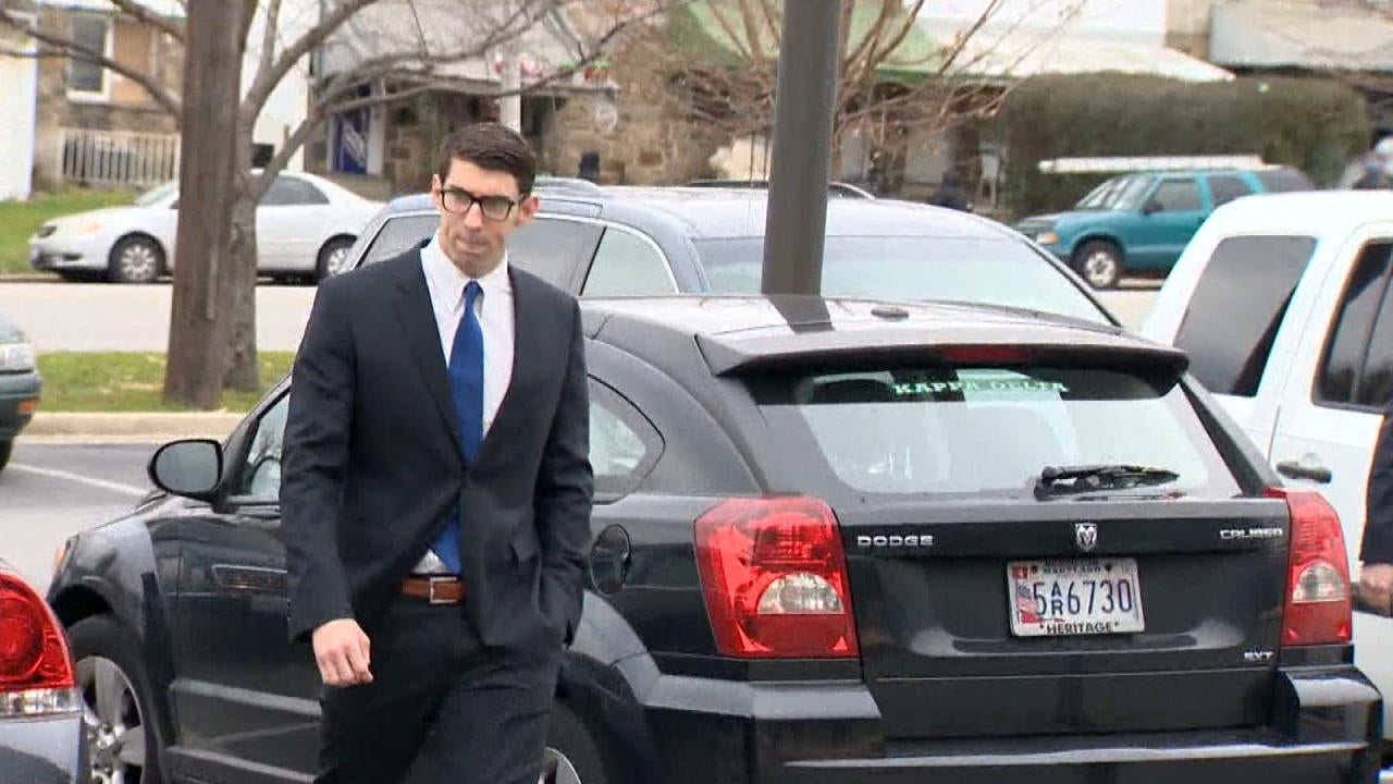 Michael Phelps Pleads Guilty to DUI, Footage Shows Him Flashing Abs at ...