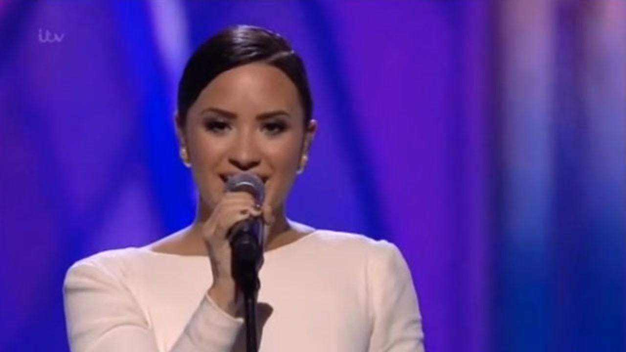 Demi Lovato Sings 'Let It Go' in Show-Stopping Live Performance ...