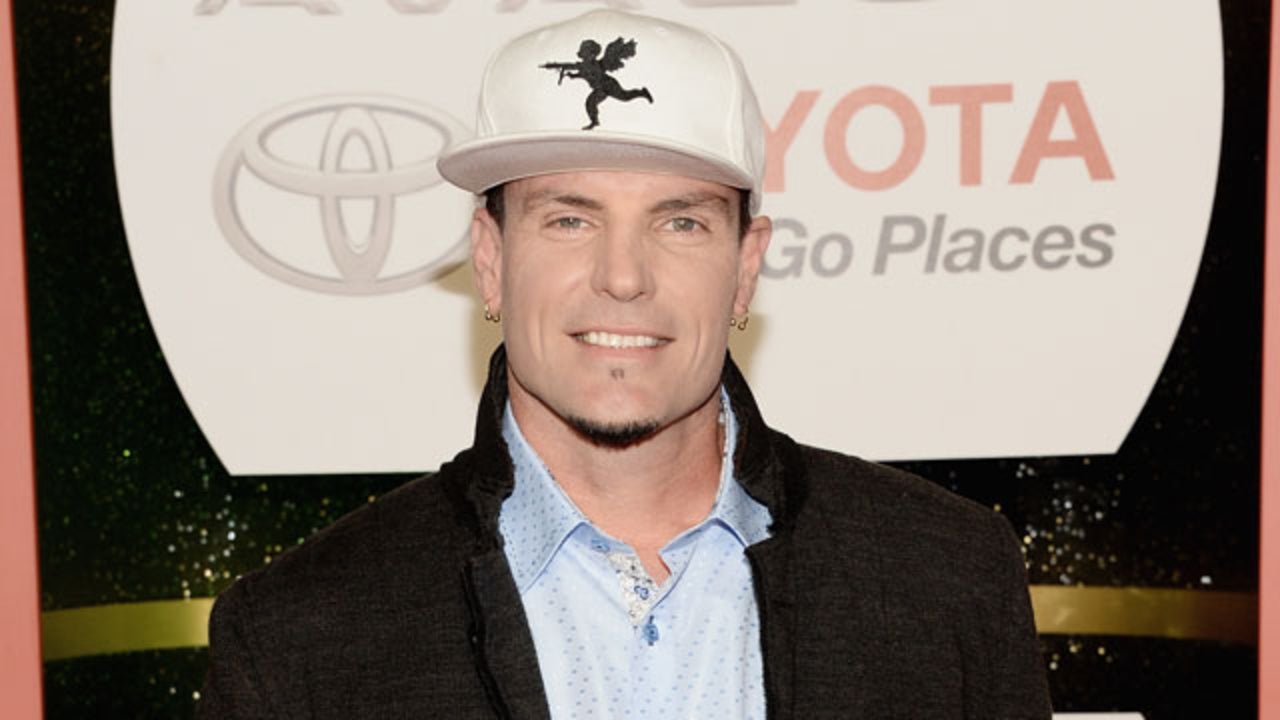 Vanilla Ices Wife Files For Divorce After Nearly 20 Years Vanilla