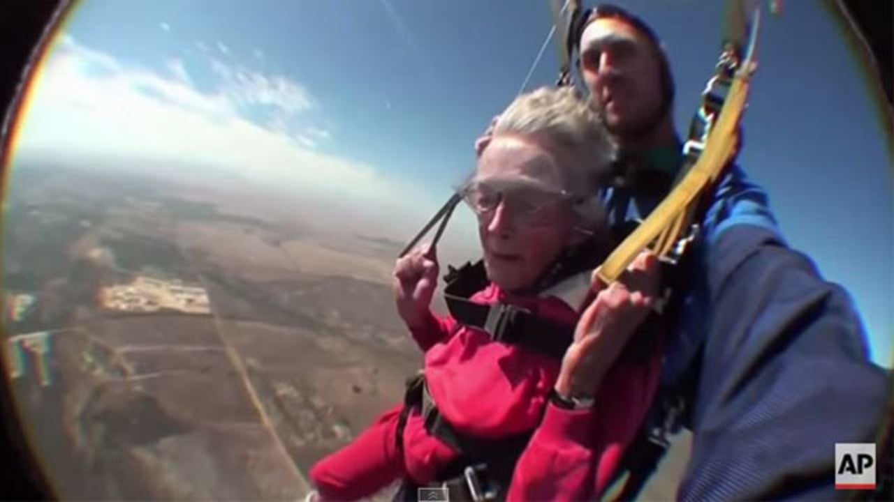 This Adventurous Woman Celebrates 100th Birthday by Skydiving ...
