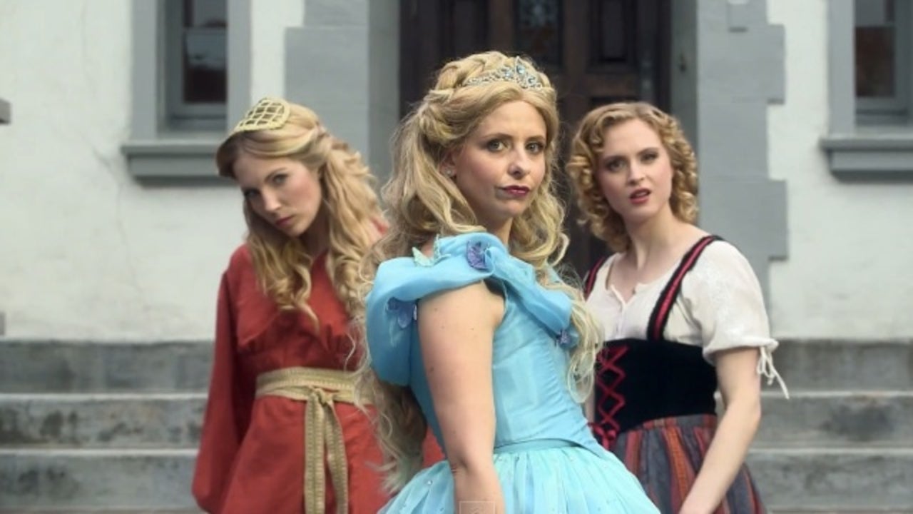 Watch Sarah Michelle Gellar's Cinderella Face Off Against Belle in a ...