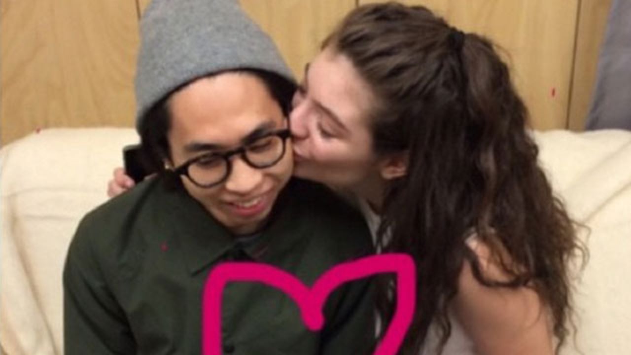 Lorde Celebrates Her 2-Year Anniversary with Boyfriend James Lowe ...