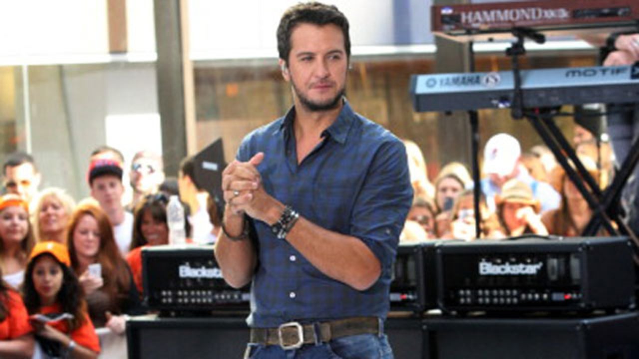 Stylish Country Singer Luke Bryan Wins Big Ahead of ACM Awards ...