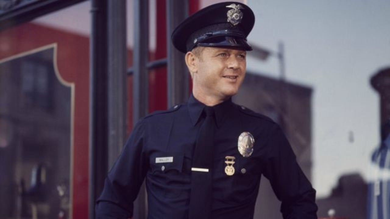 'Adam-12' and 'Route 66' Star Martin Milner Dies | Entertainment Tonight
