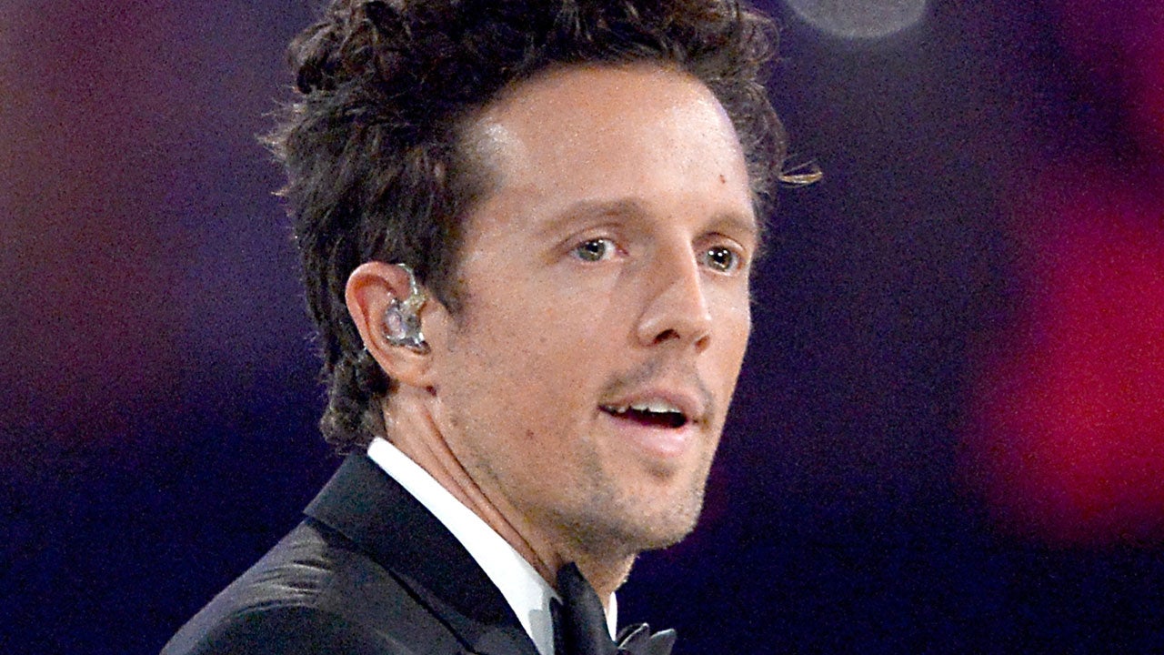 Jason Mraz Gets Secretly Married -- See the Stunning Wedding Pic ...