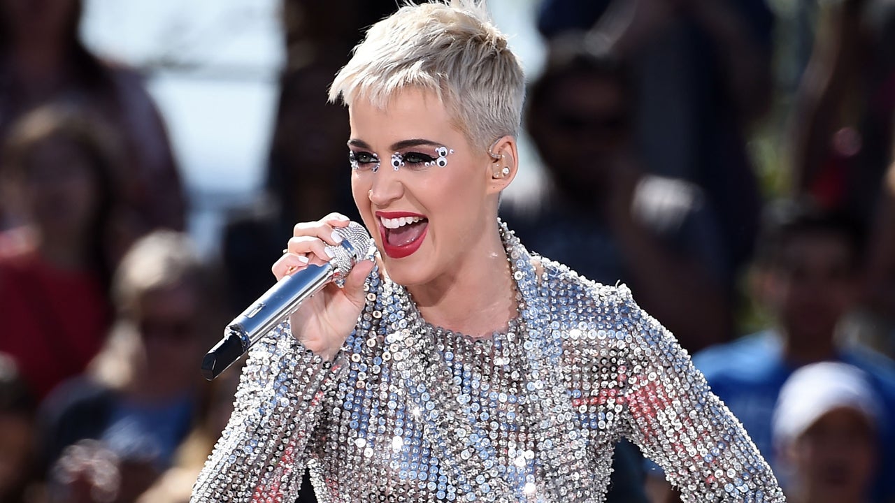Katy Perry Changes Taylor Swift 'Swish Swish' Lyric, Tears Her Pants ...