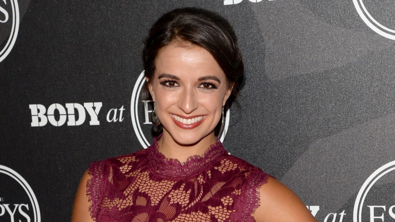 EXCLUSIVE: Former Paralympic Swimmer Victoria Arlen Joins 'DWTS' -- and ...