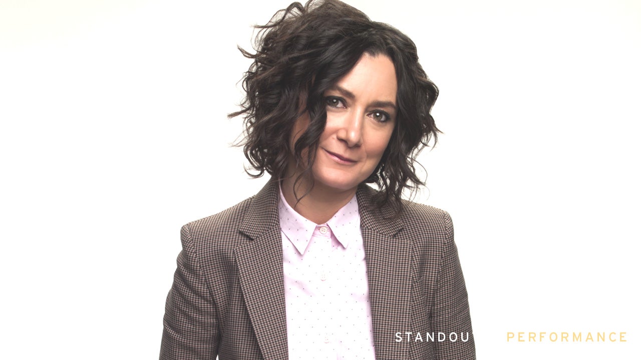 Emmys 2018: Why Sara Gilbert Was Really the Heart of ‘Roseanne’ Revival ...