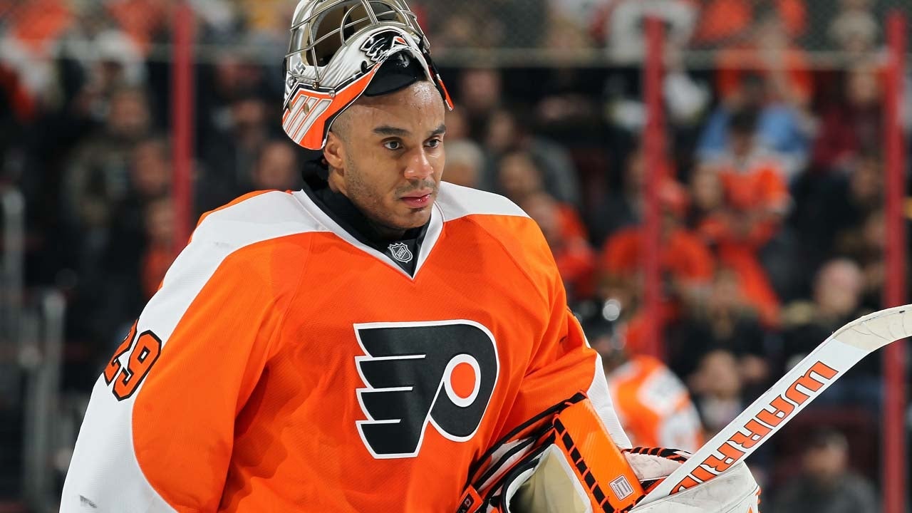 Hockey World Mourns Ray Emery After 35-Year-Old Goaltender Drowns ...
