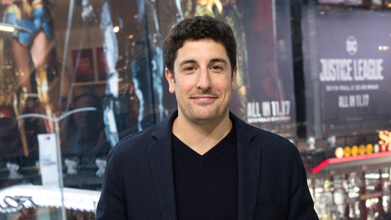 Jason Biggs Reveals He's Been Sober for 1 Year After 'Obsession With ...