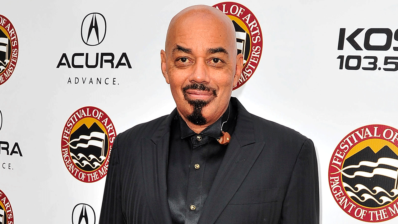 James Ingram, GRAMMY-Winning Singer, Dead at 66 | Entertainment Tonight