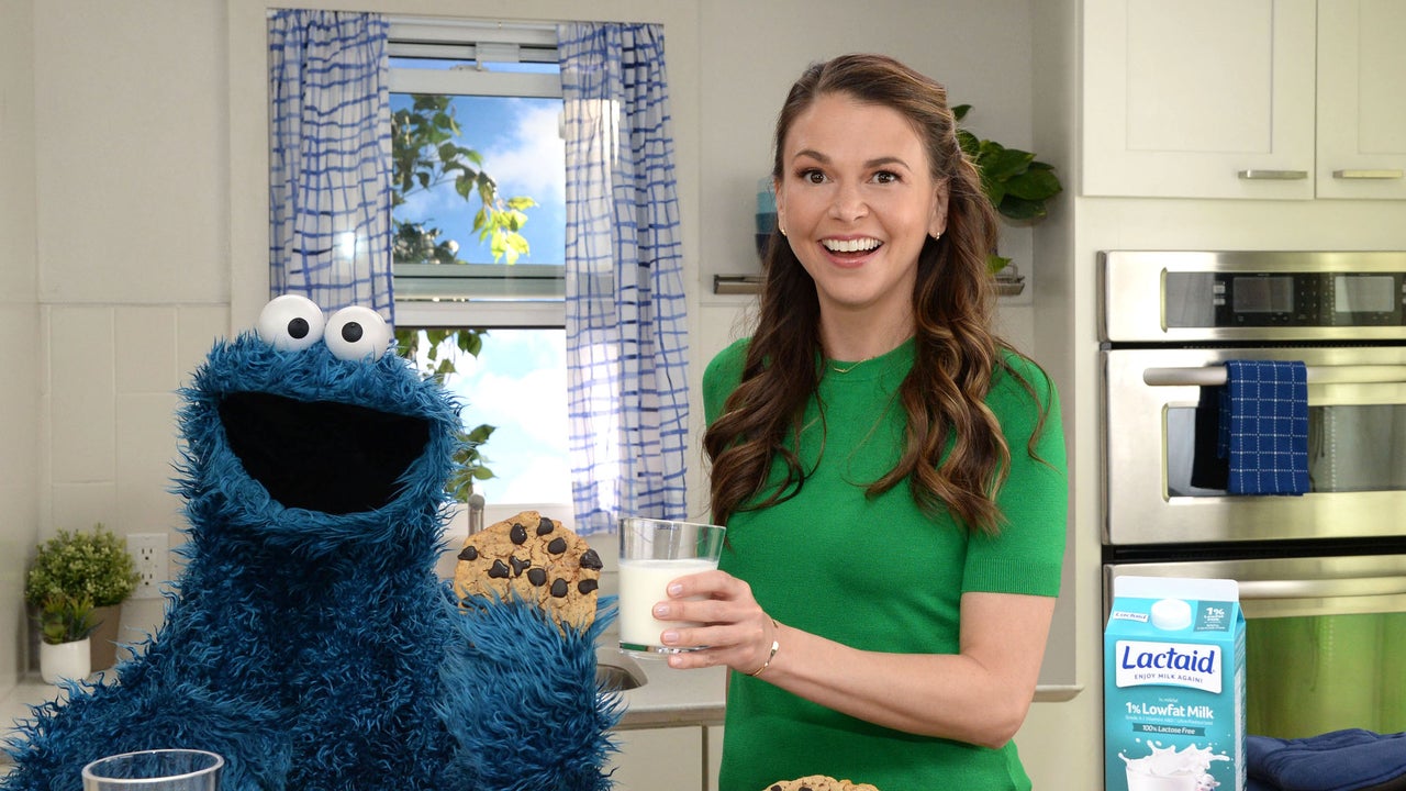 Star Sightings: Sutton Foster & Jennie Garth Indulge Their Sweet Tooths ...