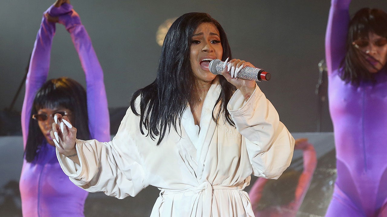 Cardi B Performs in a Bathrobe After Her Costume Rips Onstage ...