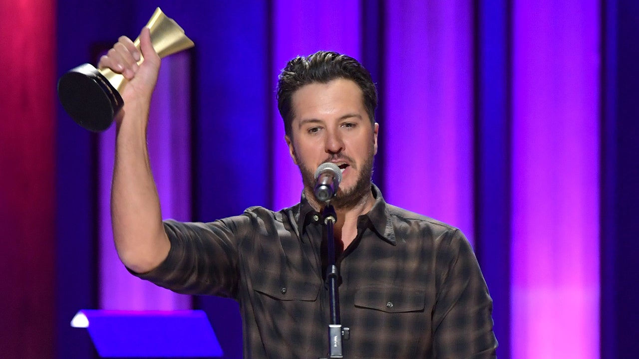 Luke Bryan Wins First-Ever ACM Album of the Decade Award for 'Crash My ...