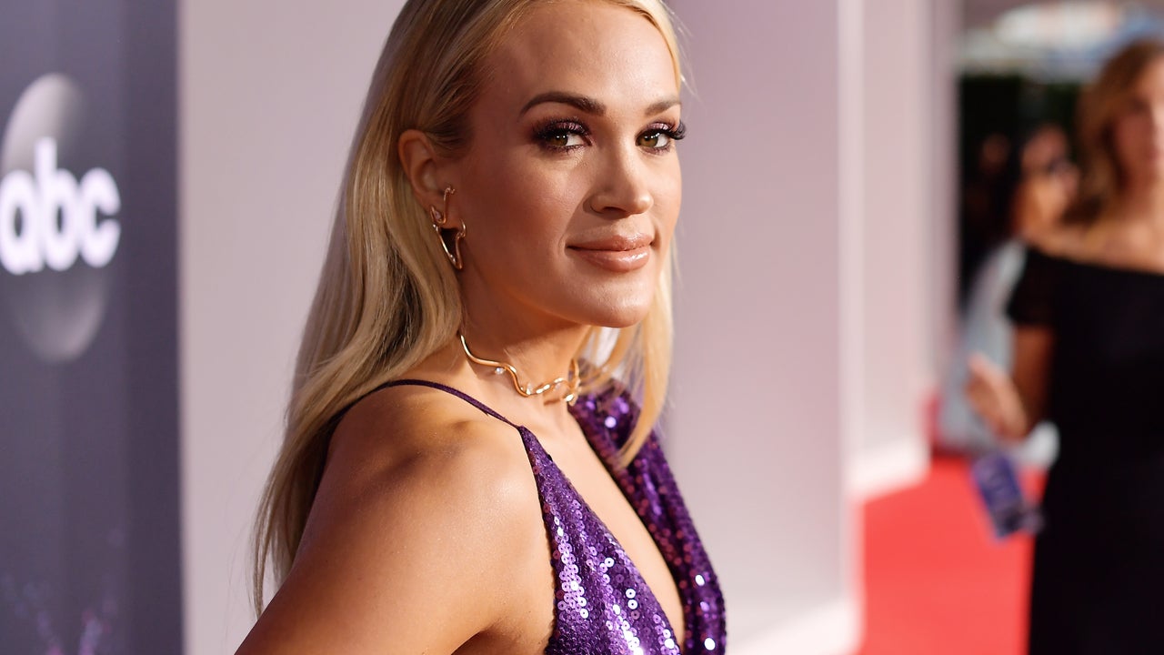 Carrie Underwood Is a Mood With Performance of 'Drinking Alone' From ...