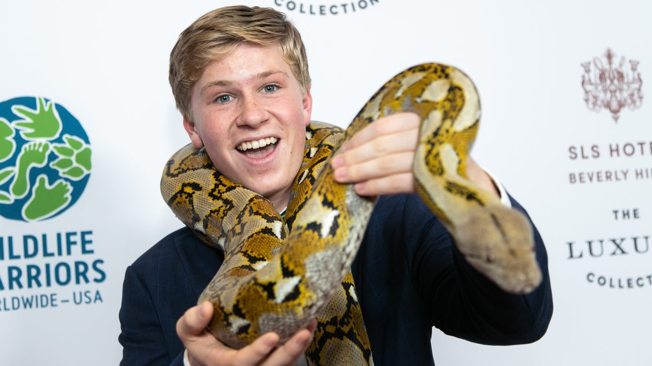 Steve Irwin's Son Robert Turns 16: See His Family's Touching Throwback ...