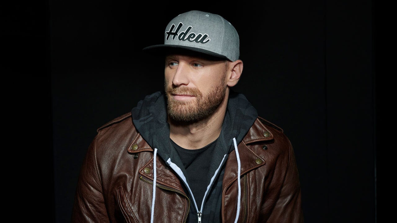 Why Chase Rice Is Focusing on His Career Over a Relationship (Exclusive ...