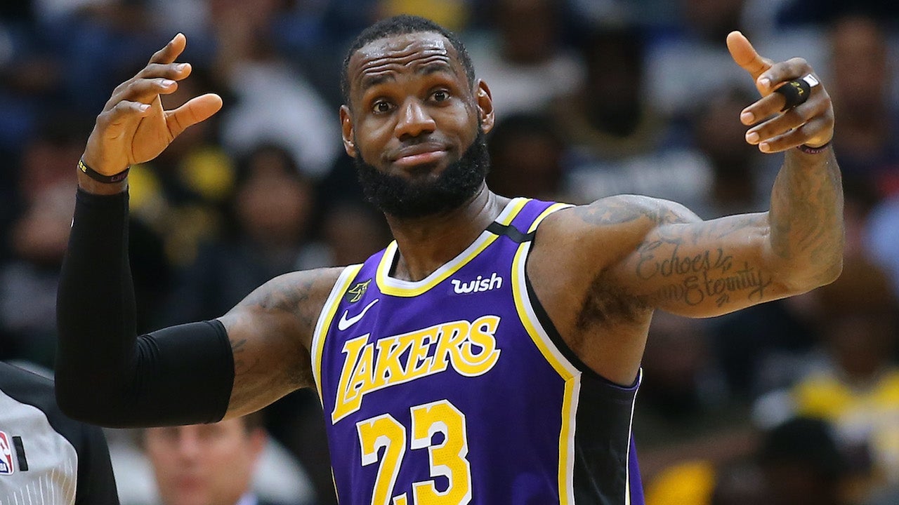 'Space Jam 2': LeBron James Debuts New Tune Squad Jersey ...