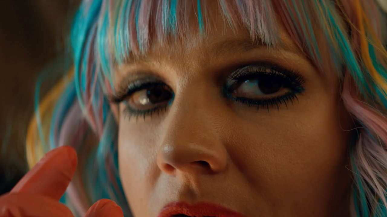 'Promising Young Woman' Ending Explained by Director Emerald Fennell ...