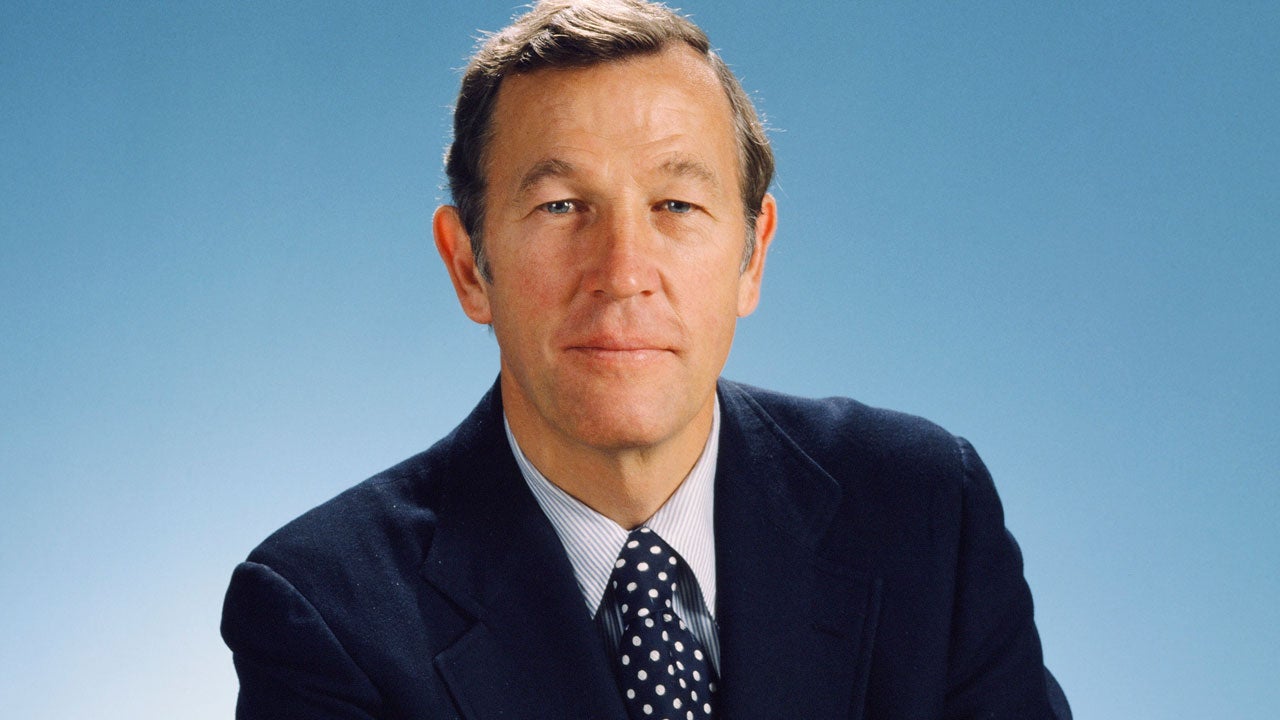 Roger Mudd, Legendary Political Reporter for CBS News, Dead at 93 ...