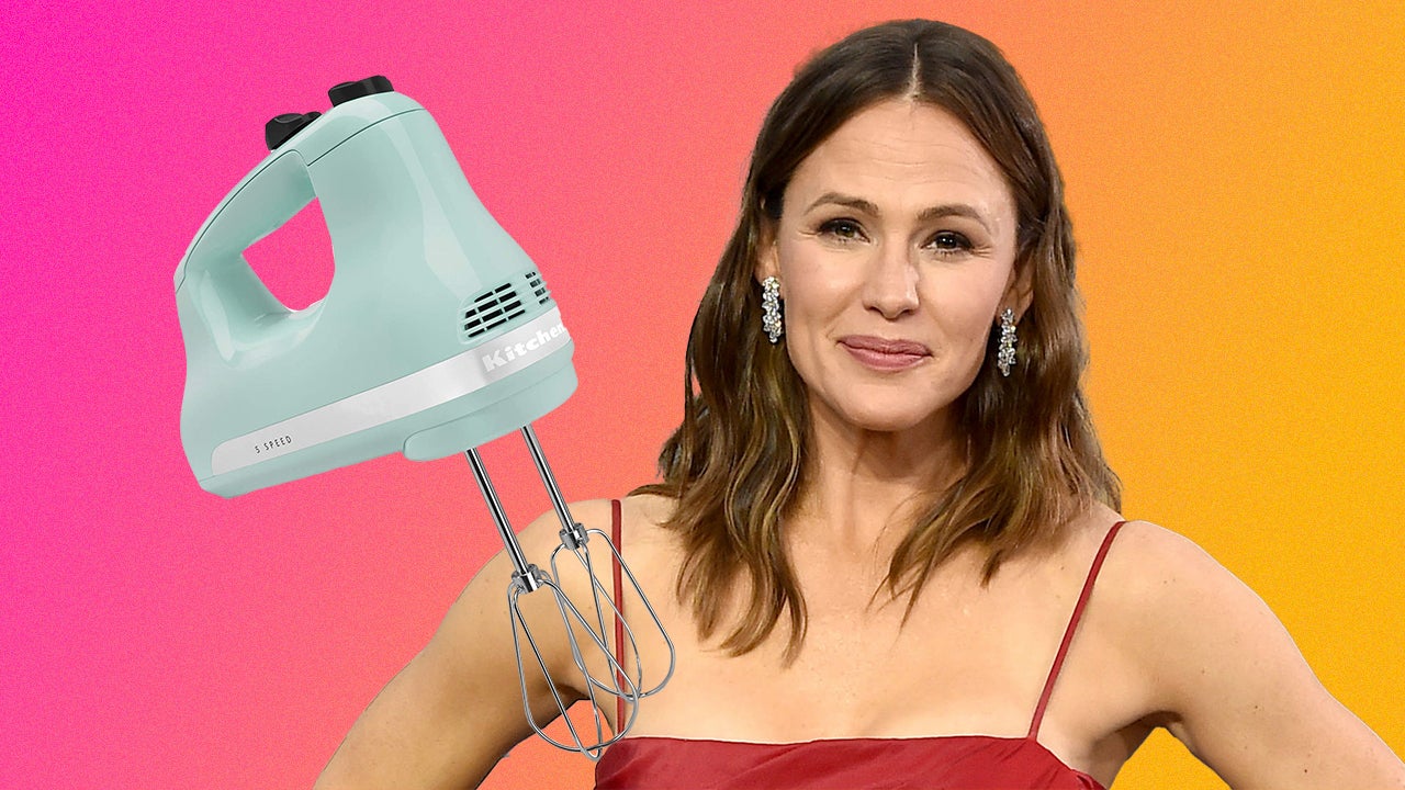 Jennifer Garner's KitchenAid Hand Mixer Is On Sale at Amazon — Save On ...