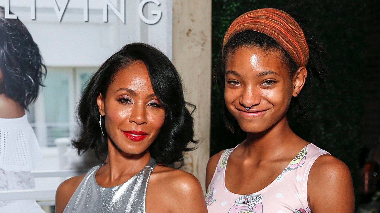 Jada Pinkett Smith and Daughter Willow Get Matching Buzz Cuts ...