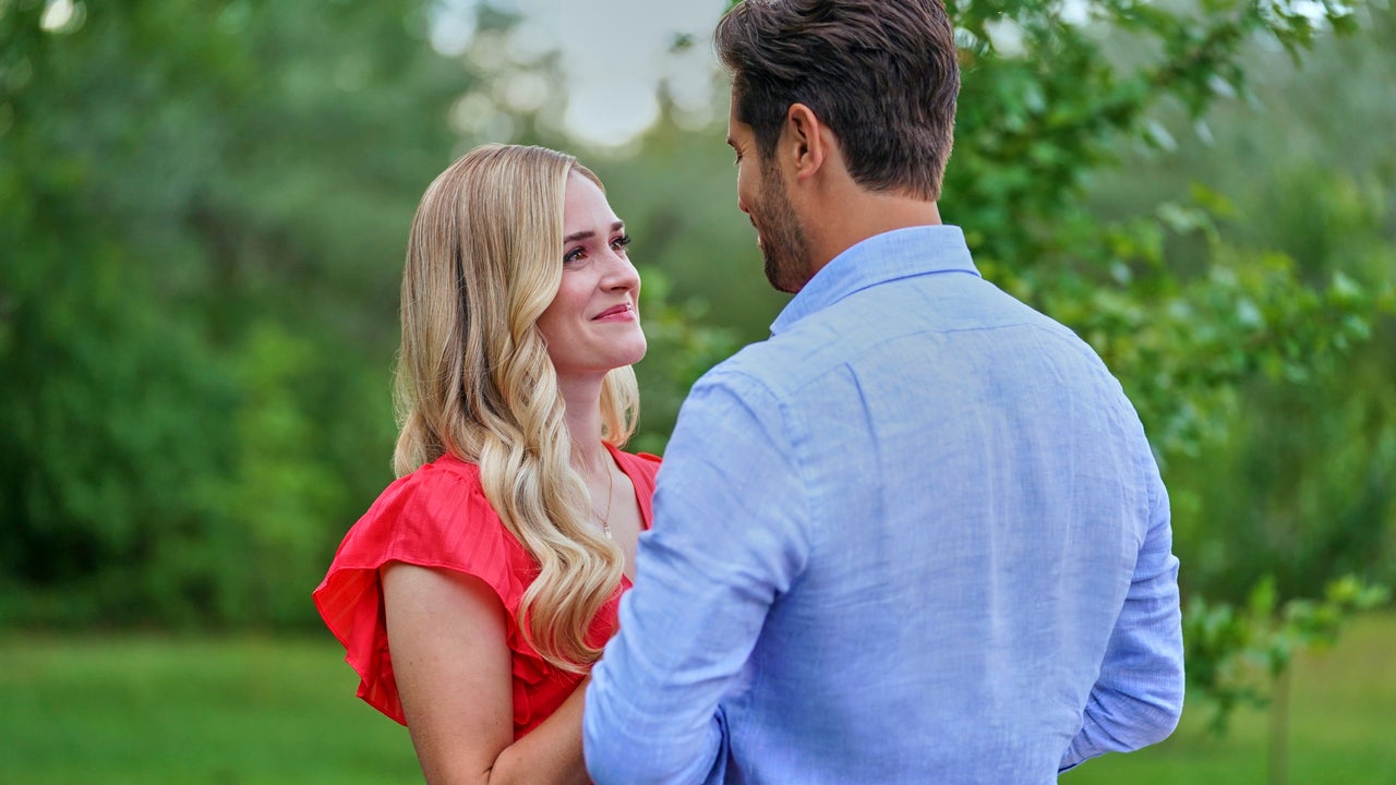 Hallmark Reveals April Movie Lineup (Exclusive) | Entertainment Tonight