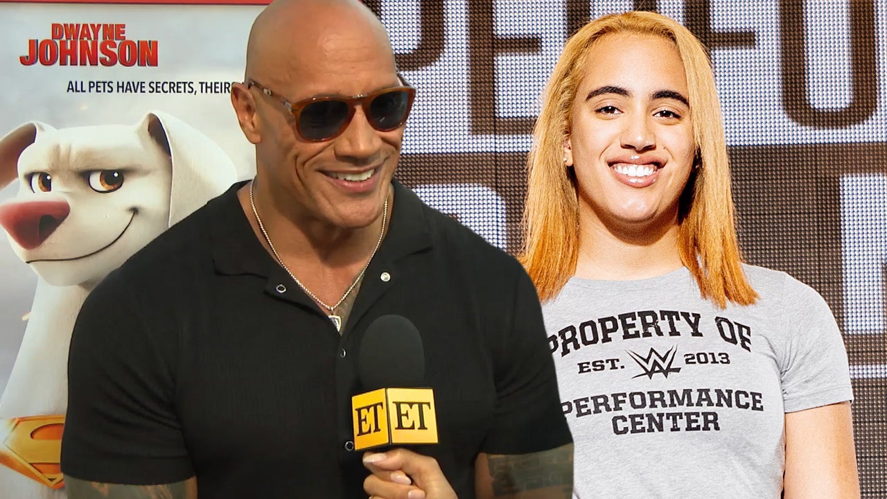 Dwayne Johnson's Daughter Simone Makes Her WWE Debut | Entertainment Tonight
